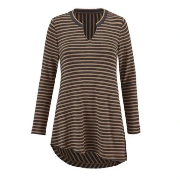 CAbi | Tops | Cabi Slant Tee | Poshmark